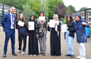 Preston Manor - GCSE students collect exam results