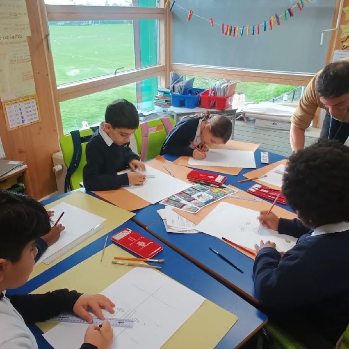 Preston Manor - Year 5 Explore Portrait Techniques with Marco Ferrara